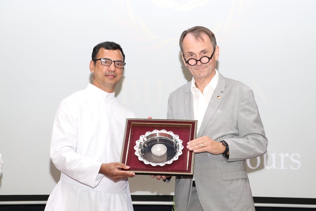 SJBHS Model United Nations (MUN)